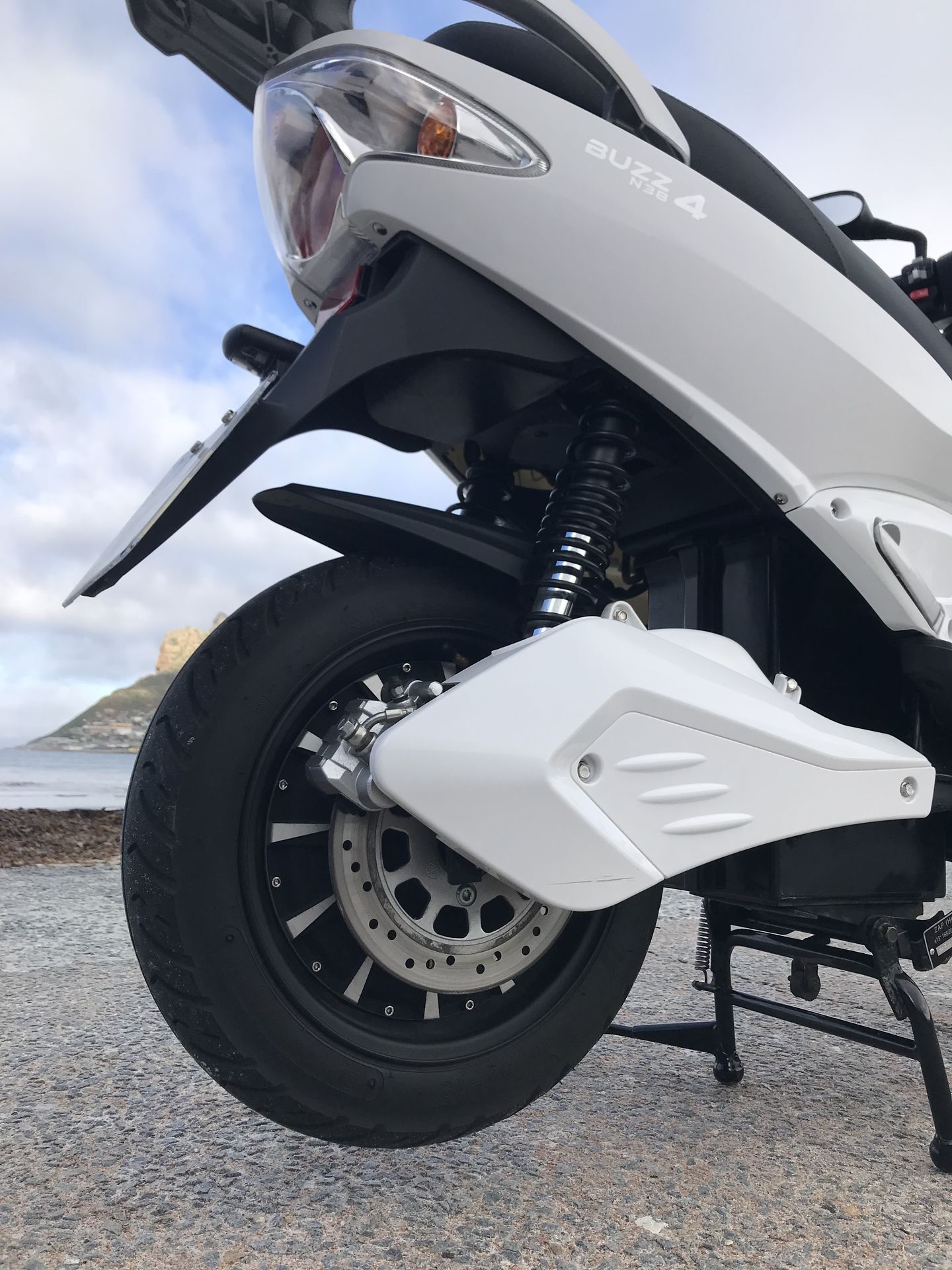 BUZZ Electric motorcycle | EWIZZ